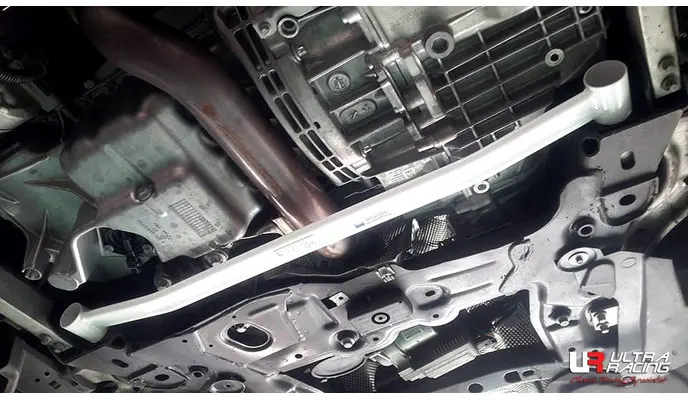 A45 AMG Mercedes and Amazing Ultra Racing StrutBar and ArmBar. Ready to ...